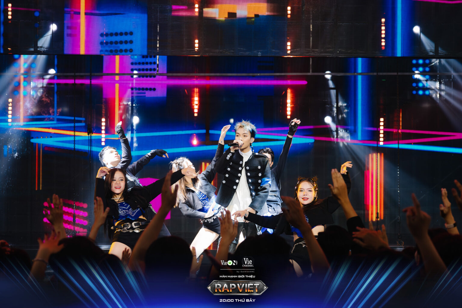 Dangrangto và Queen B vào chung kết Rap Việt 2024 - Đời Sống Thị Thành