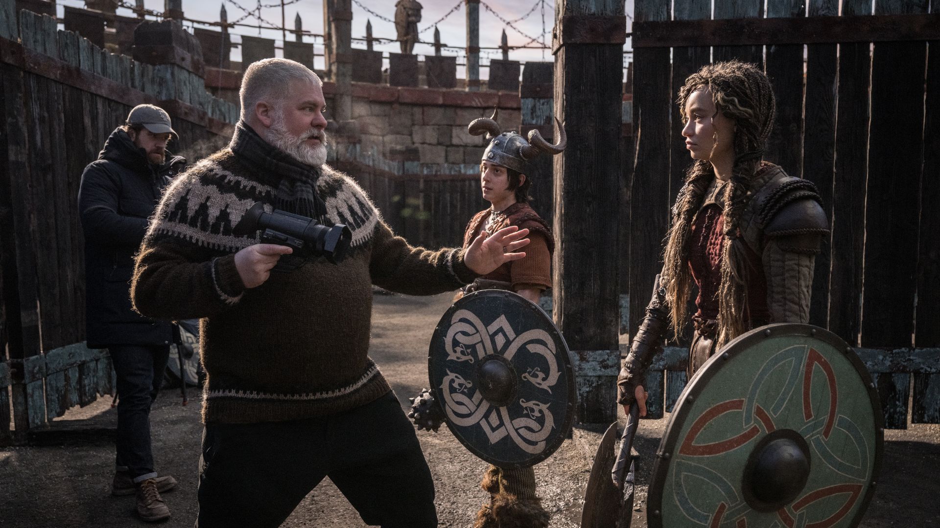 Hé lộ hình ảnh đầu tiên của phiên bản live-action 'Bí Kíp Luyện Rồng ...